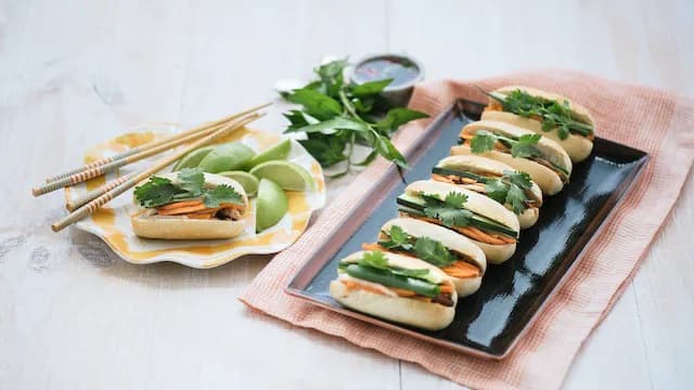 Corporate Catering by Roll'd